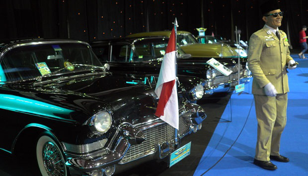 Sejarah Hari Ini (20 Agustus 2000) - Museum Mobil Antik di Sentul