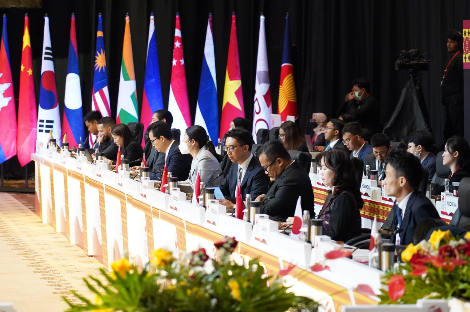 ASEAN+3: Dapatkah Membuka Jalan bagi Regionalisme Asia Timur?